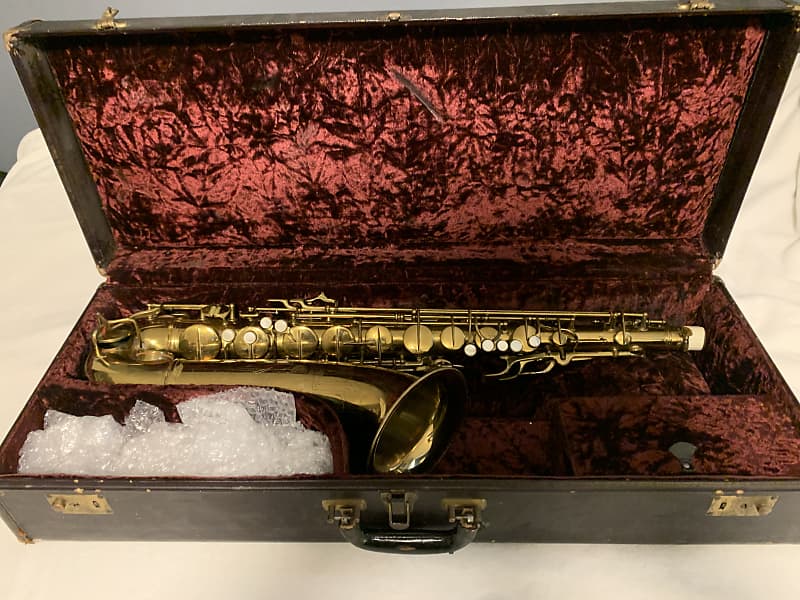 Conn 10m Tenor Sax from 1949 in Great Condition w/ Good Pads! | Reverb