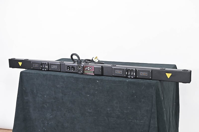 ETC SB4-10 SmartBar 2 4-Circuit Dimmer with Stage Pin Output | Reverb