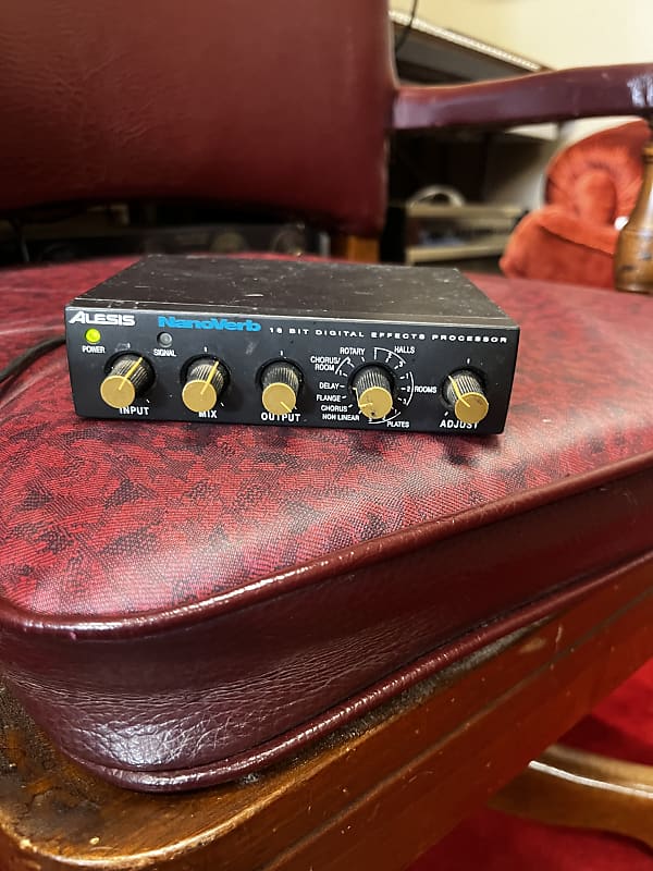 Alesis Nanoverb 16bit digital effects processor 1997 | Reverb