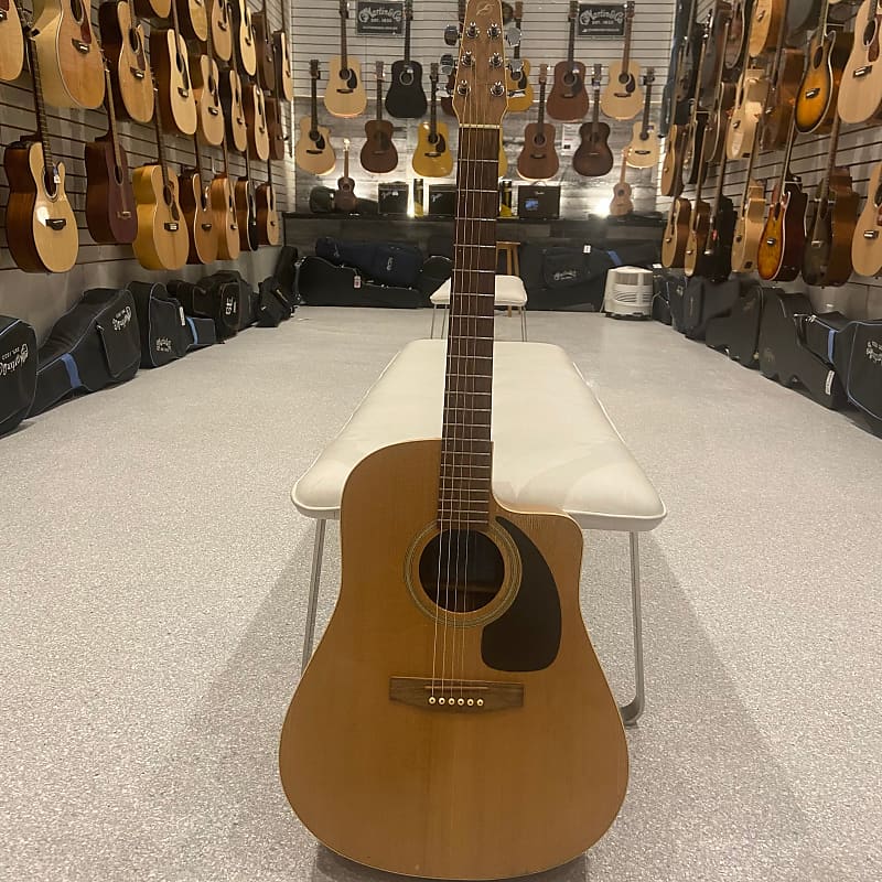 Used Seagull S6-CW w/ Tric Case | Reverb