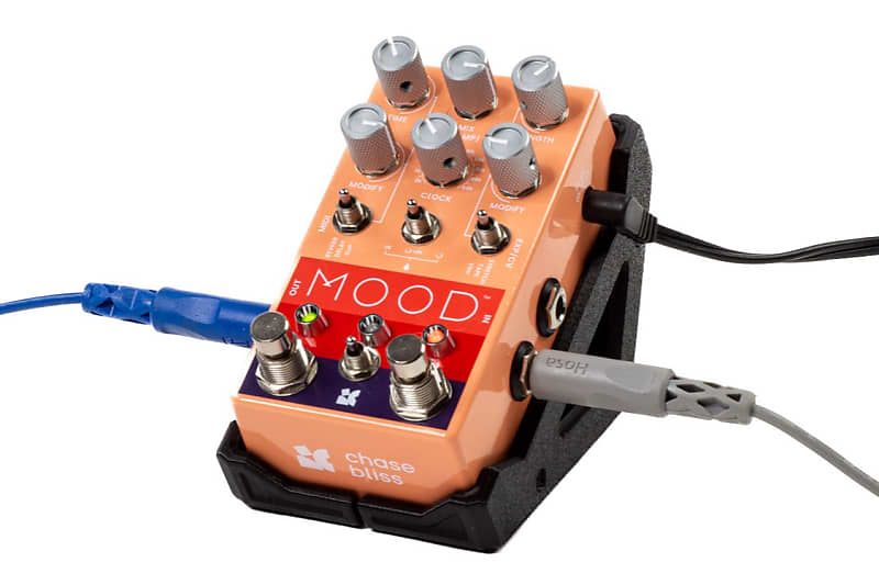 3DWaves FC Stands For Chase Bliss Audio Effects Pedals | Reverb UK