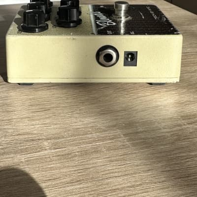Tech 21 SansAmp Character Series Blonde | Reverb Australia