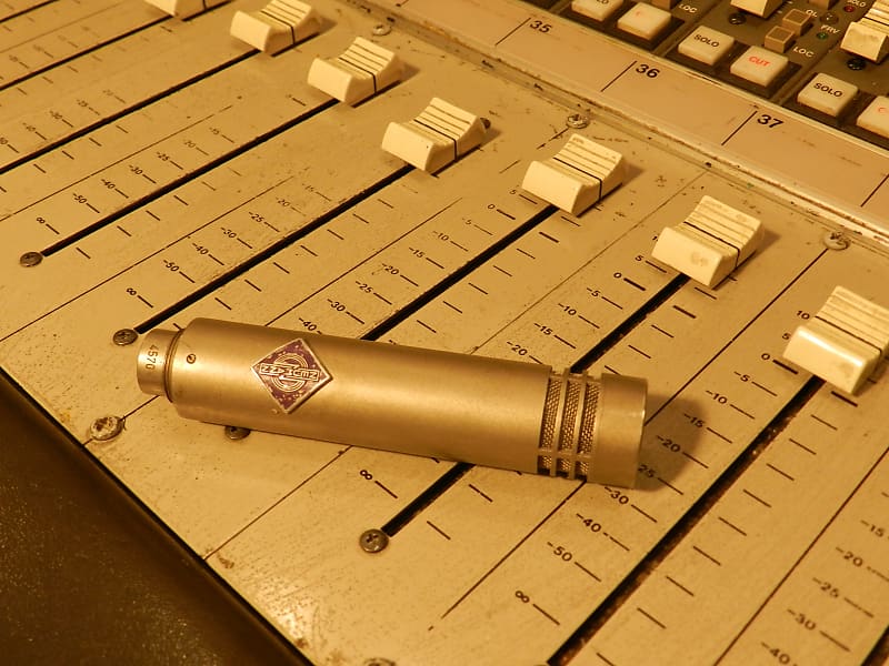 Neumann km 84 | Reverb