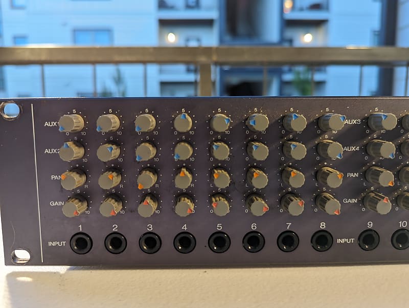 Fostex 2016 RackMount Line Mixer | Reverb