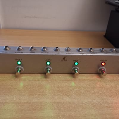 Loopmasters Loop Master 4-Channel Tuner Out Master Bypass | Reverb