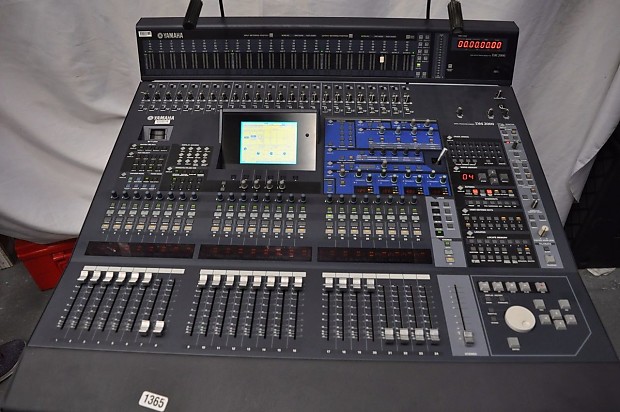 YAMAHA DM2000 DIGITAL MIXER w/ MB2000 Peak Meter Bridge | Reverb