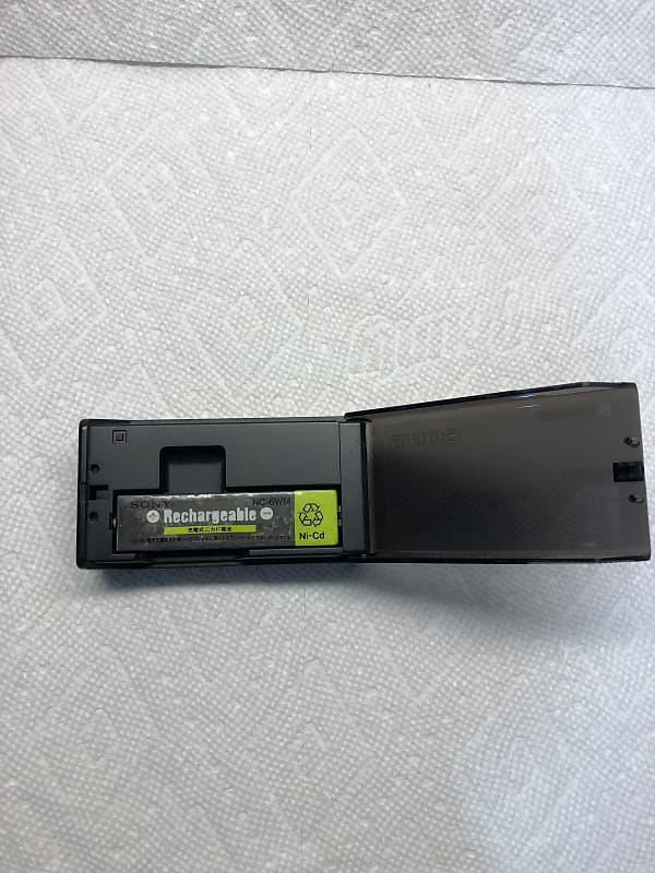 Sony Walkman rechargeable battery charger BC-8AT Ni-Cd 1992 | Reverb