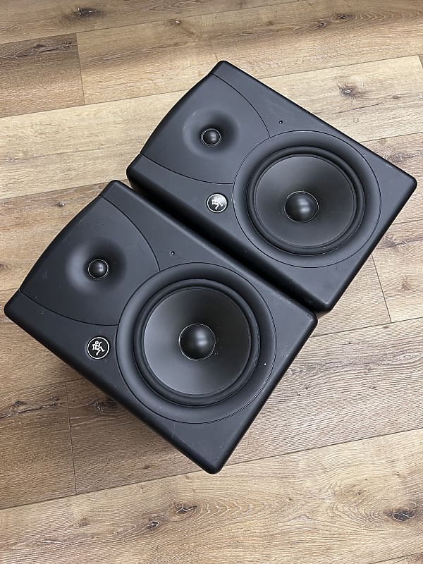 Mackie MR8 8" Active Studio Monitors | Reverb