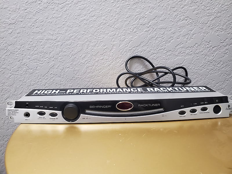 Behringer BTR2000 Rack Tuner | Reverb