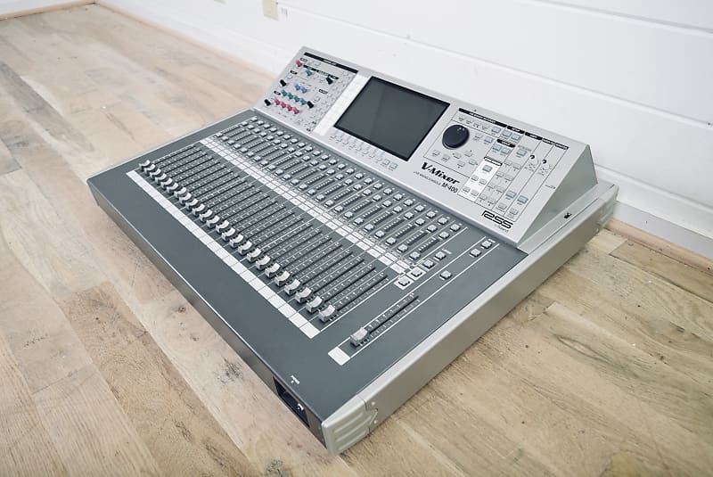 Roland M-400 Digital Audio Mixer (church owned) CG00CMX | Reverb