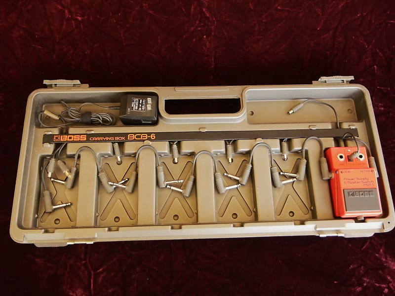 Boss BOSS BCB-6 PEDAL CASE w/PSM-5 and 9v POWER SUPPLY | Reverb