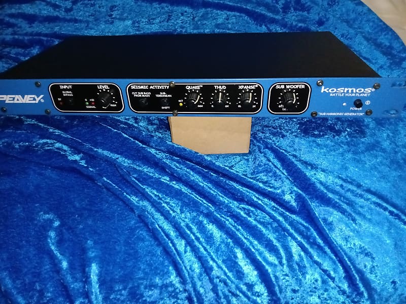 Peavey Kosmos Bass expander | Reverb