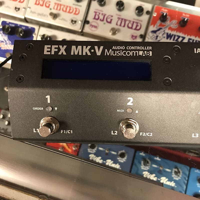 MusicomLab EFX MK-V Audio Controller and Midi Pedal | Reverb