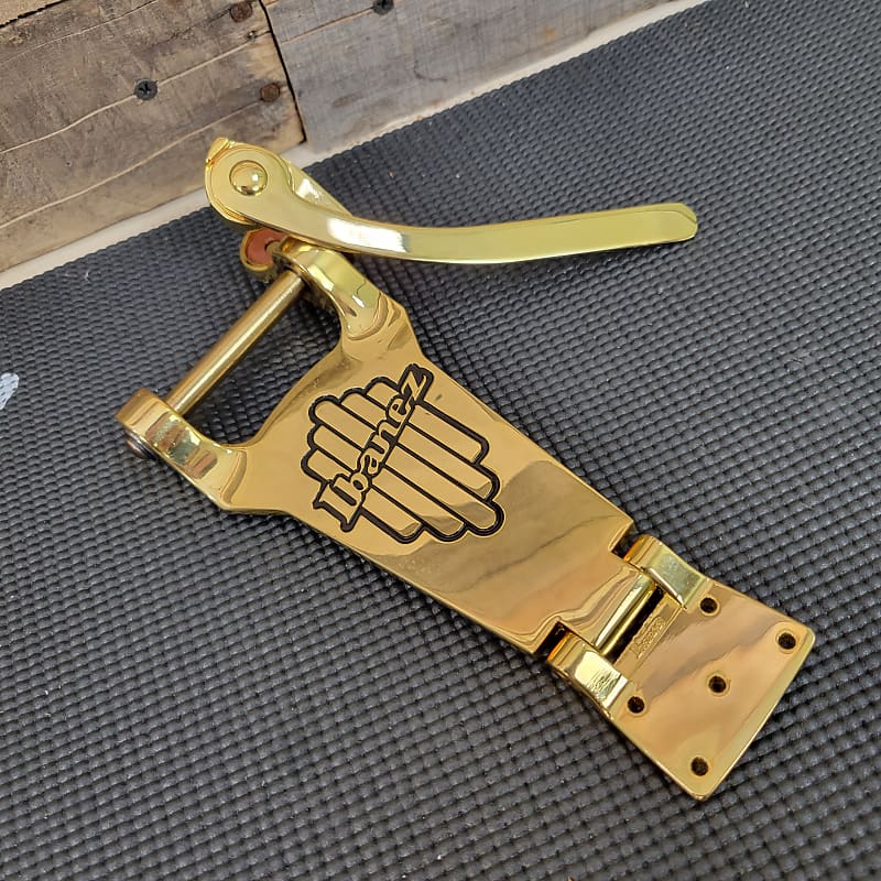 Ibanez 2TM1H1SG - Gold Ibanez Gold Vibrato Tremolo Tailpiece | Reverb