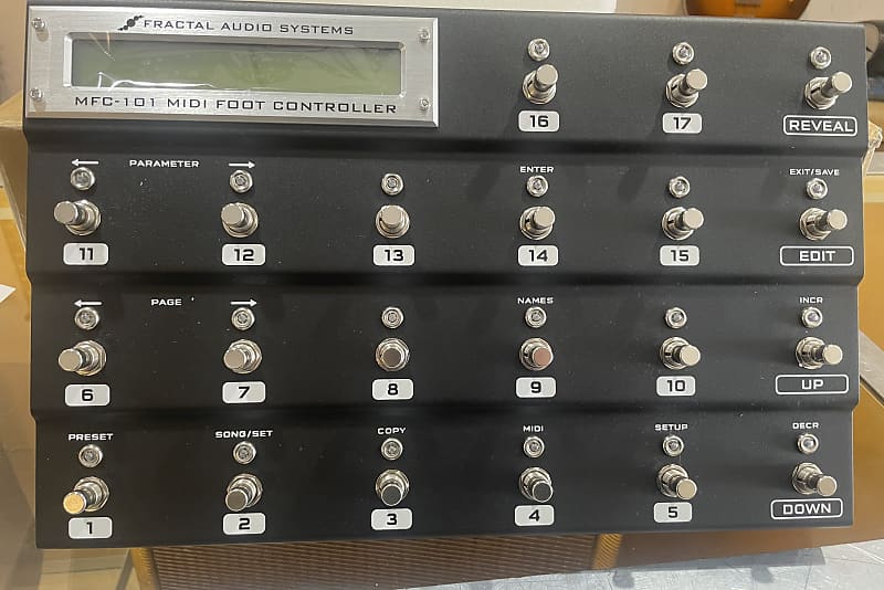 Fractal Audio MFC-101 mkI MIDI Foot Controller | Reverb