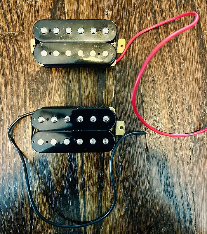 Epiphone Pickups: 2 Alnico V humbuckers 2000’s - Black | Reverb