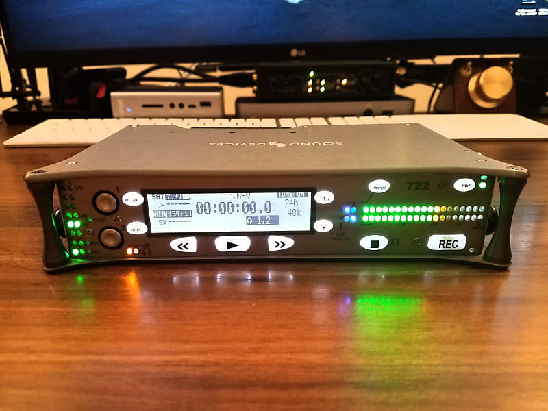 Sound Devices 722 2-Channel Portable Recorder + Audio Bag & | Reverb