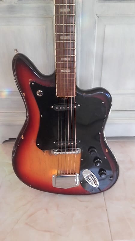 Musima Deluxe 1965 - sunburst | Reverb UK