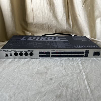 EDIROL UM-880 roland 8 IN/8 OUT USB MIDI Interface/MIDI | Reverb
