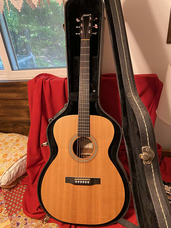 Larriveè OM-02 2000 - Satin | Reverb