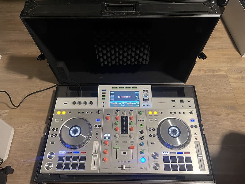 Limited Edition White XDJ-RX2 Professional Digital DJ System | Reverb