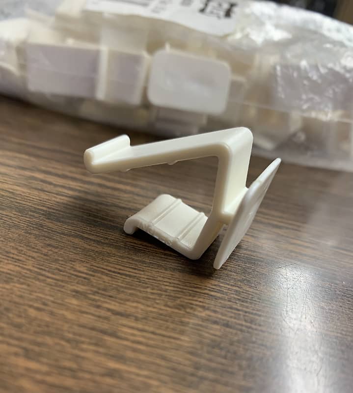 Ingles 1/2 inch Wood Music Shelf Sign Clips 50 Pack SA-608 | Reverb