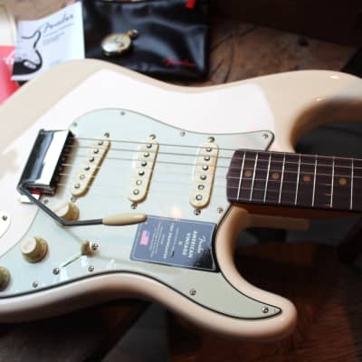 FENDER "American Vintage II 1961 Stratocaster,Olympic White , | Reverb