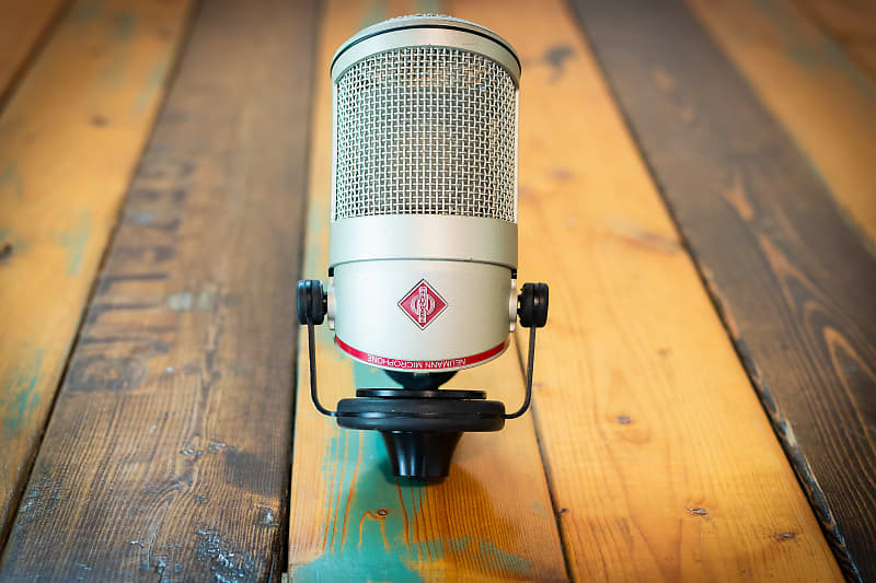 Neumann BCM 104 Large Diaphragm Cardioid Condenser Microphone | Reverb