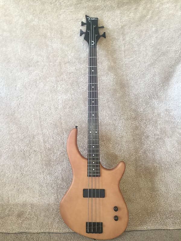 Dean Edge 09 4 string bass guitar | Reverb