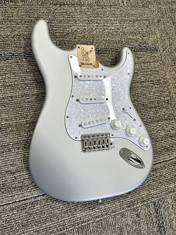 Loaded Warmoth Stratocaster Body - 2022 - Satin Inca Silver - | Reverb