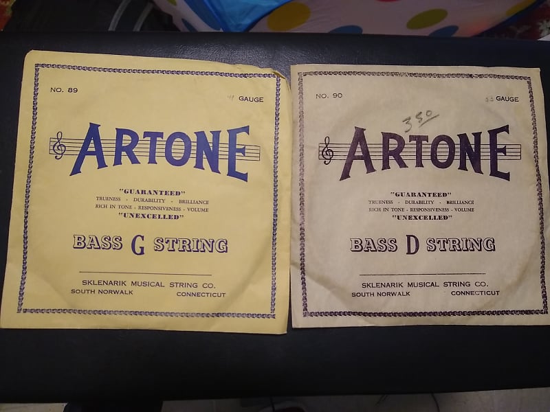 Artone Gut Strings, D And G | Reverb