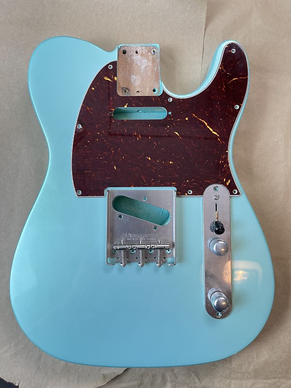 Custom T-style Body, Pearl Seafoam Green, Nitro Lacquer | Reverb UK