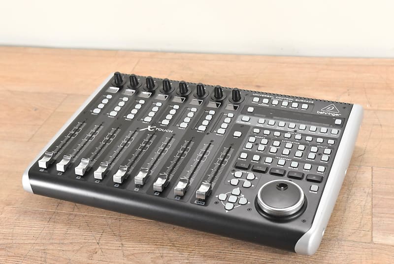 Behringer X-Touch Universal Control Surface CG001QH | Reverb
