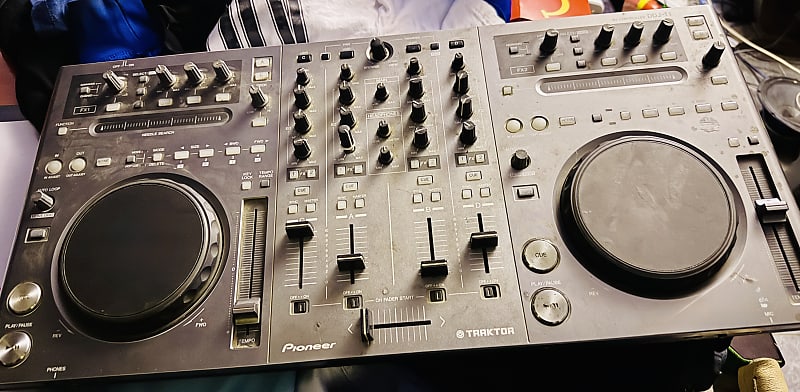 Pioneer DDJ-T1 2011 - Grey | Reverb Australia