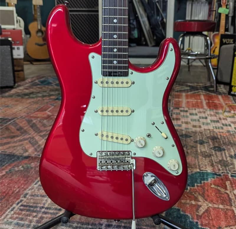 Levinson Blade Texas Standard - Candy apple red | Reverb UK