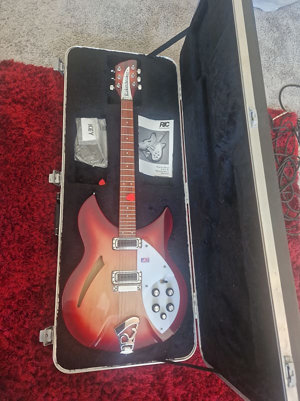 Rickenbacker 330 - Fireglo | Reverb