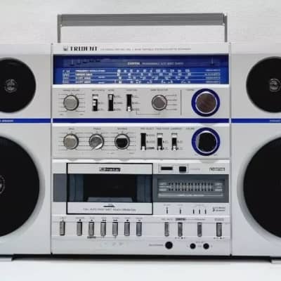 Vintage Trident CX-473F Boombox Ghettoblaster Stereo Radio | Reverb