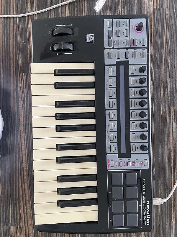 Novation ReMOTE 25SL COMPACT 90s - Black | Reverb UK