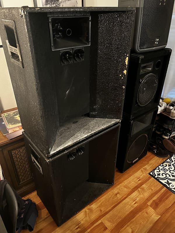Peavey C-700 Network Speaker Pair | Reverb