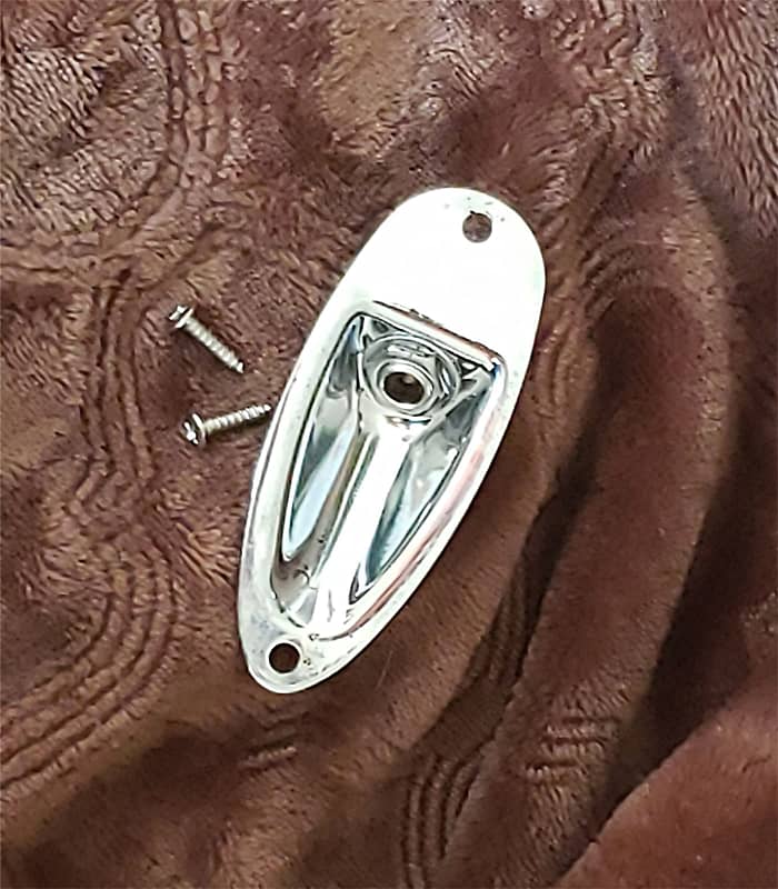Strat, NEW, Input Jack plate and Mounting screws by Dillion | Reverb