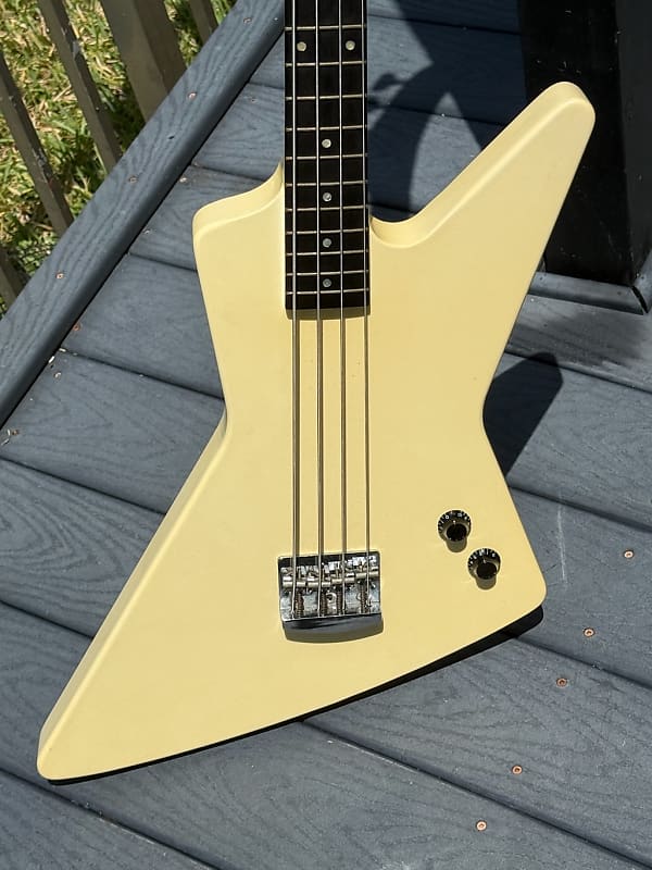 Gibson Explorer Shadow Bass 1986 - ultra rare 2 year run | Reverb UK