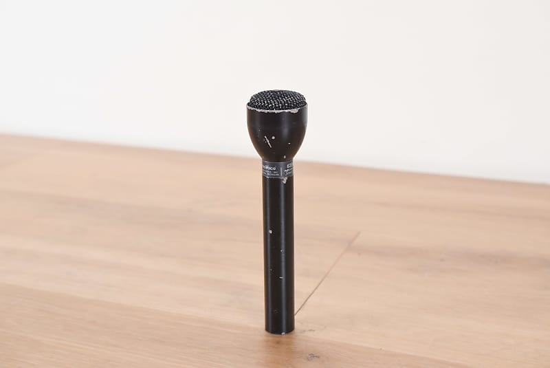Electro-Voice (EV) 635A/B Omnidirectional Dynamic Mic (church | Reverb