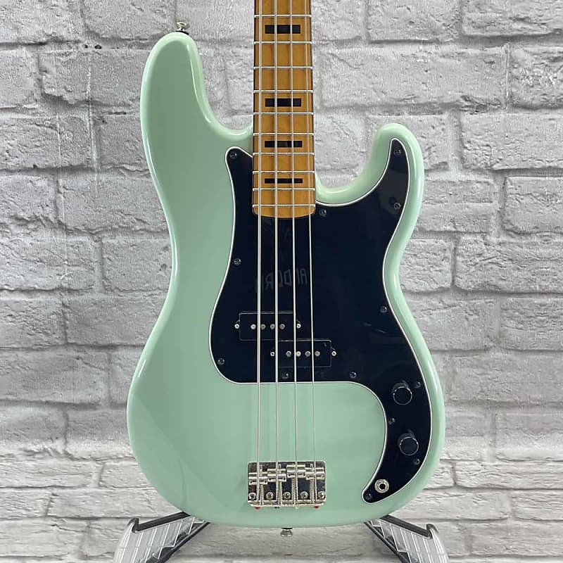 Used: Squier Classic Vibe '70s Precision Bass - Surf Green | Reverb