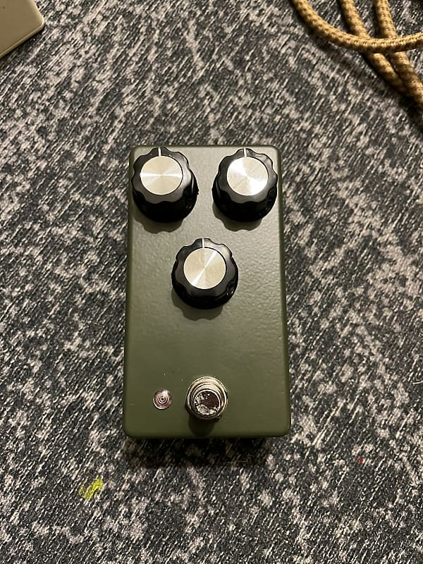 Wall of Fuzz | Reverb