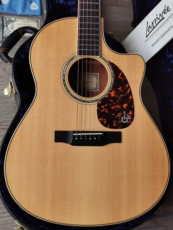 Larrivee LV-05 Spruce/Mahogany & Flamed Maple Binding with | Reverb