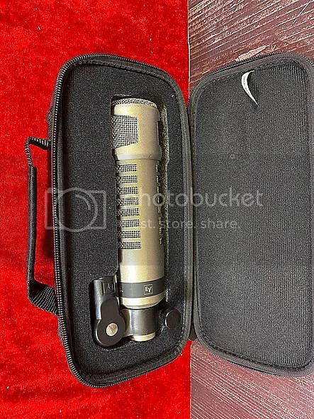 Electro-Voice RE27 N/D Dynamic Vocal Microphone (Queens, NY) | Reverb