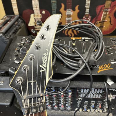 Vester Maniac series guitar 80s - Sunburst | Reverb