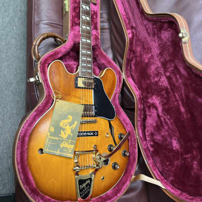 Gibson ES-345 Custom with Bigsby -- THIS WEEK'S SUPER | Reverb
