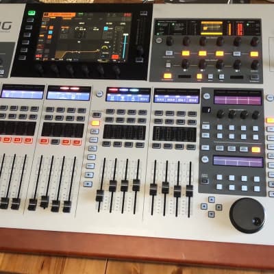 Behringer WING 48-Channel Digital Mixer | Reverb Canada