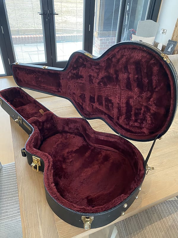 Gretsch White Falcon Acoustic Guitar Case | Reverb UK